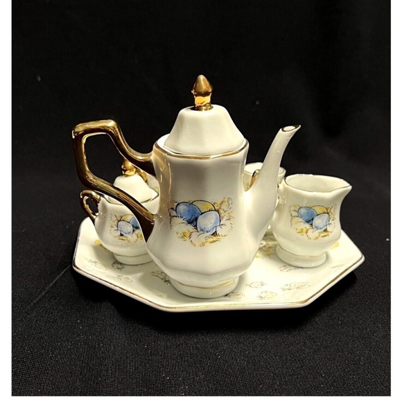 Peter Rabbit | Accents | Nib Peter Rabbit Beatrix Potter Jemima Puddle ...